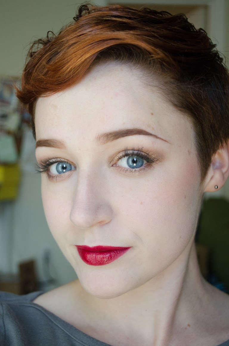 Swatches and Review: Oo la la, beautiful Baroque Cosmetics shadows ...